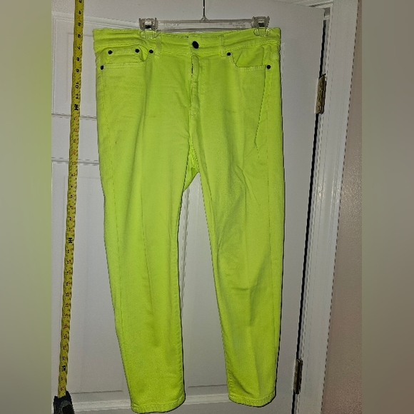 Ralph Lauren | Pants & Jumpsuits | Ralph Lauren Yellow Capri | Poshmark